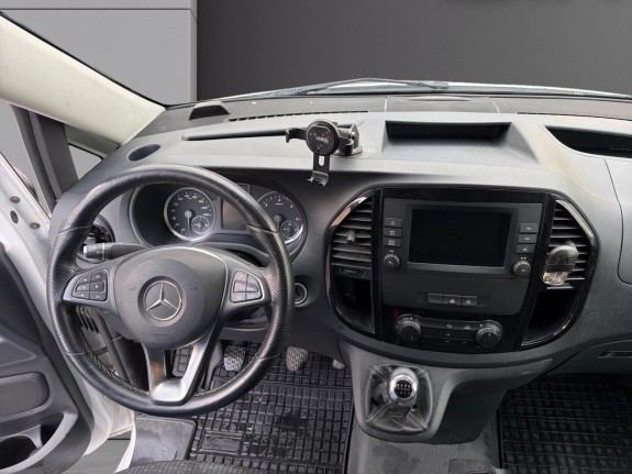 Mercedes vito fourgon 110 cdi long rwd pro - régulateur - climatisation ...