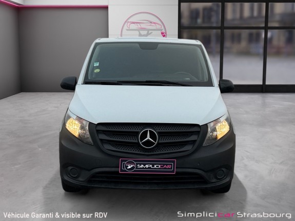 Mercedes vito fourgon 110 cdi long rwd pro suivi mercedes - camera de ...