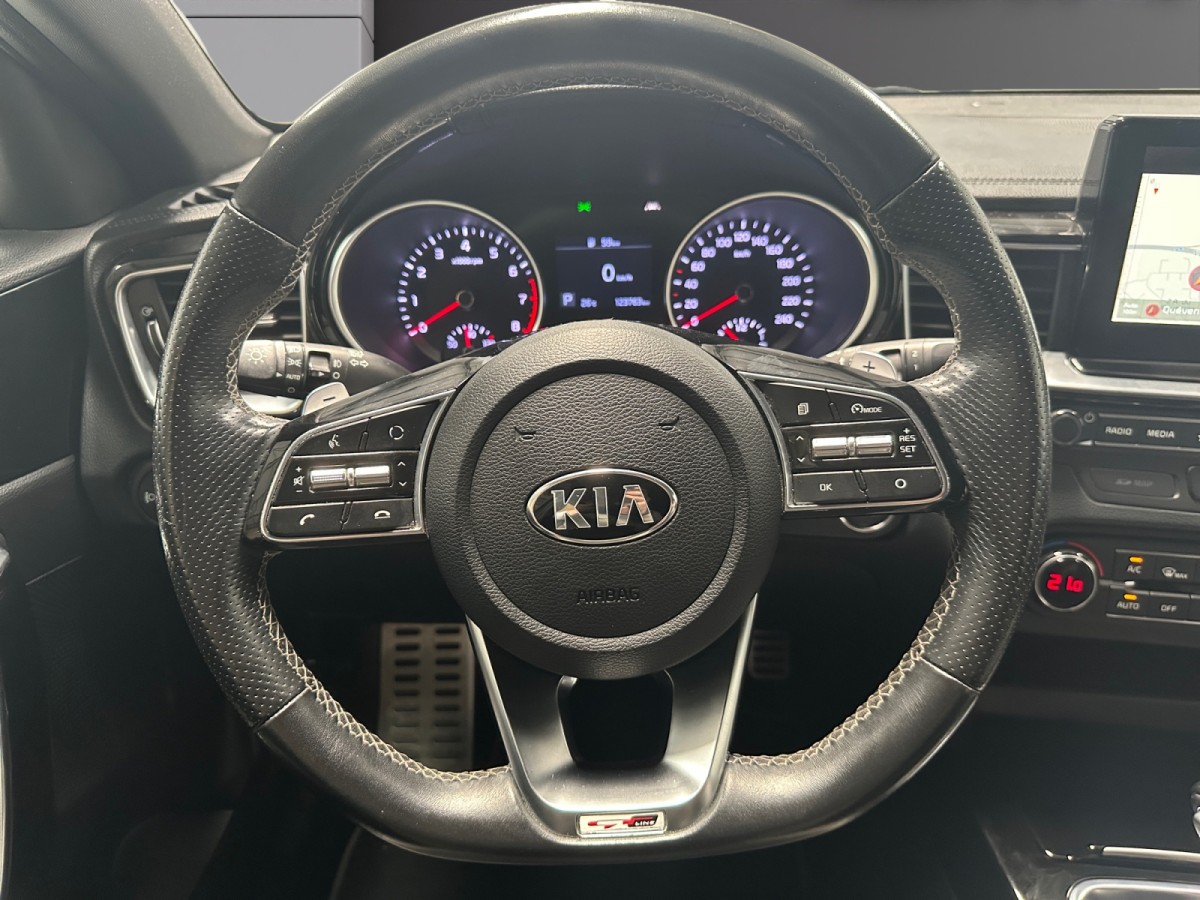 KIA d'occasion CEED 1.4 T-GDI 140 GT LINE PREMIUM DCT de 2019 Lorient