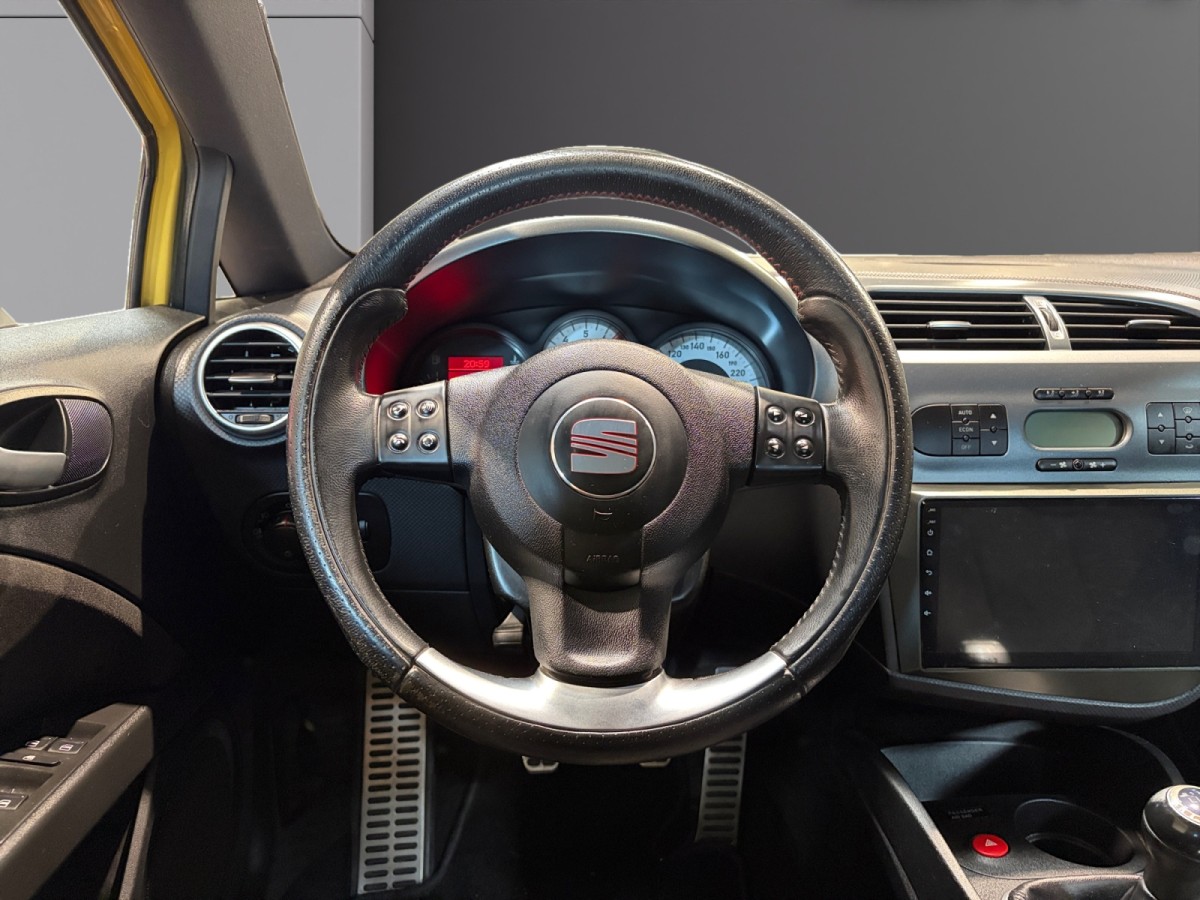 SEAT d'occasion LEON 2.0 TFSI 240 CUPRA de 2009 Fontainebleau (77)﻿